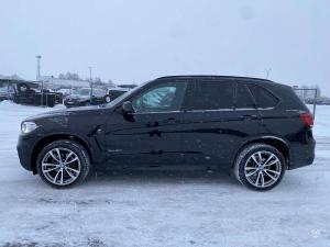 Melns BMW X5 2016 Marijampole, ar dzinēja tilpumu 2.99 L un nobraukumu 274 tūkst. km par 21000 €, foto 3 vietnē AUTOMOTO.COM.LV