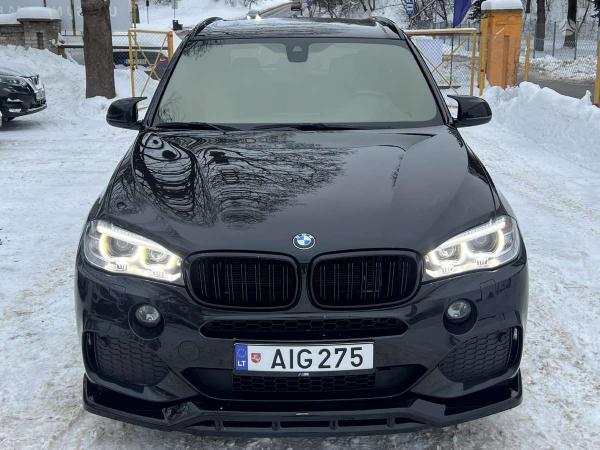 Black BMW X5 2016 in Vilnius, with an engine capacity of 2.99 L and mileage of 276 thousand km for 22000 €, photo 7 on AUTOMOTO.COM.LV