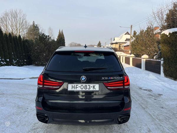 Black BMW X5 2016 in Kaunas, with an engine capacity of 2.99 L and mileage of 260 thousand km for 22500 €, photo 7 on AUTOMOTO.COM.LV