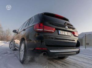 Black BMW X5 2016 in Vilnius, with an engine capacity of 2.98 L and mileage of 194 thousand km for 15500 €, photo 11 on AUTOMOTO.COM.LV