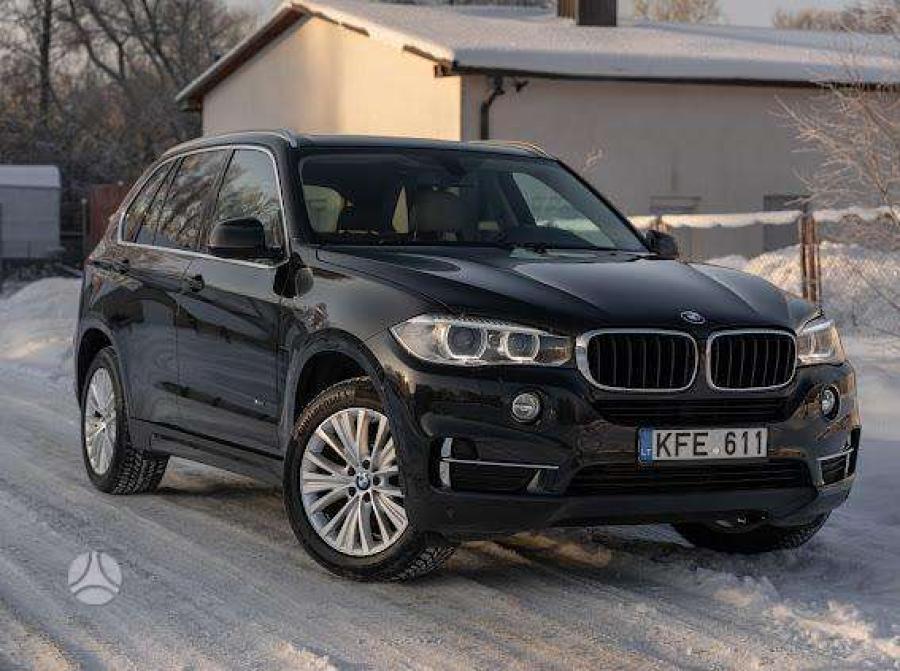Black BMW X5 2016 in Vilnius, with an engine capacity of 2.98 L and mileage of 194 thousand km for 15500 €, photo 12 on AUTOMOTO.COM.LV