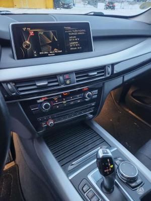 Black BMW X5 2016 in Taurage, with an engine capacity of 2.00 L and mileage of 265 thousand km for 14800 €, photo 15 on AUTOMOTO.COM.LV