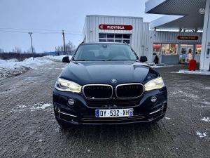 Black BMW X5 2016 in Taurage, with an engine capacity of 2.99 L and mileage of 265 thousand km for 16900 €, photo 3 on AUTOMOTO.COM.LV