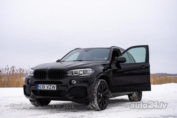 Melns BMW X5 2016 Tallina, ar dzinēja tilpumu 3.00 L un nobraukumu 92 tūkst. km par 36499 €, foto 1 vietnē AUTOMOTO.COM.LV