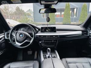 Black BMW X5 2016 in Kretinga, with an engine capacity of 3.00 L and mileage of 193 thousand km for 16800 €, photo 13 on AUTOMOTO.COM.LV