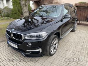 Melns BMW X5 2016 Tallina, ar dzinēja tilpumu 3.00 L un nobraukumu 162 tūkst. km par 22500 €, foto  vietnē AUTOMOTO.COM.LV