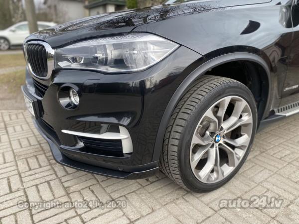 Melns BMW X5 2016 Tallina, ar dzinēja tilpumu 3.00 L un nobraukumu 162 tūkst. km par 22500 €, foto 7 vietnē AUTOMOTO.COM.LV
