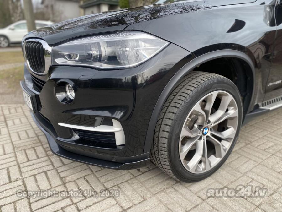 Melns BMW X5 2016 Tallina, ar dzinēja tilpumu 3.00 L un nobraukumu 162 tūkst. km par 22500 €, foto 7 vietnē AUTOMOTO.COM.LV