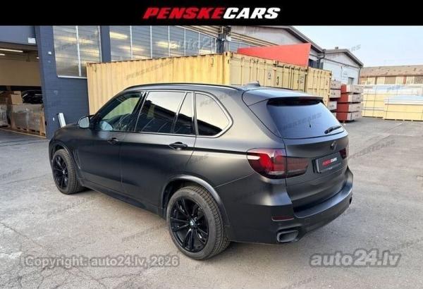 Melns BMW X5 2016 Tartu, ar dzinēja tilpumu 0.00 L un nobraukumu 213 tūkst. km par 21990 €, foto 6 vietnē AUTOMOTO.COM.LV