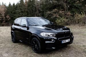 Melns BMW X5 2016 Klaipėda, ar dzinēja tilpumu 3.00 L un nobraukumu 194 tūkst. km par 21250 €, foto  vietnē AUTOMOTO.COM.LV