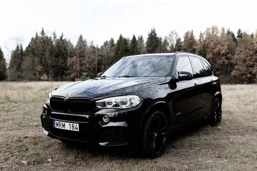 Melns BMW X5 2016 Klaipėda, ar dzinēja tilpumu 3.00 L un nobraukumu 194 tūkst. km par 21250 €, foto 3 vietnē AUTOMOTO.COM.LV