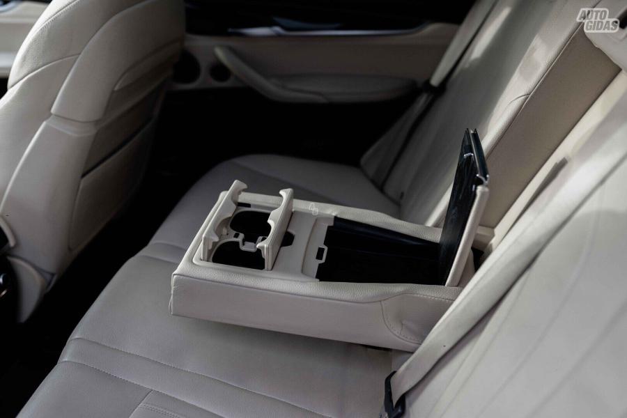 Melns BMW X5 2016 Klaipėda, ar dzinēja tilpumu 3.00 L un nobraukumu 194 tūkst. km par 21250 €, foto 18 vietnē AUTOMOTO.COM.LV