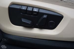Black BMW X5 2016 in Vilnius, with an engine capacity of 3.00 L and mileage of 298 thousand km for 14750 €, photo 27 on AUTOMOTO.COM.LV