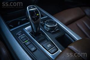 Melns BMW X5 2016 Rīga, ar dzinēja tilpumu 3.00 L un nobraukumu 0 tūkst. km par 16990 €, foto 18 vietnē AUTOMOTO.COM.LV