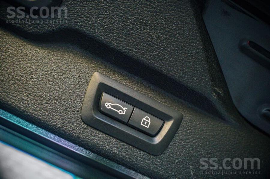 Melns BMW X5 2016 Rīga, ar dzinēja tilpumu 3.00 L un nobraukumu 0 tūkst. km par 16990 €, foto 23 vietnē AUTOMOTO.COM.LV