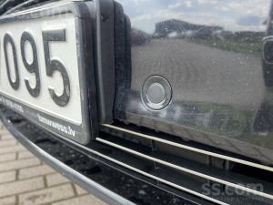 Black BMW X5 2016 in Talsi, with an engine capacity of 3.00 L and mileage of 214 thousand km for 29970 €, photo 6 on AUTOMOTO.COM.LV