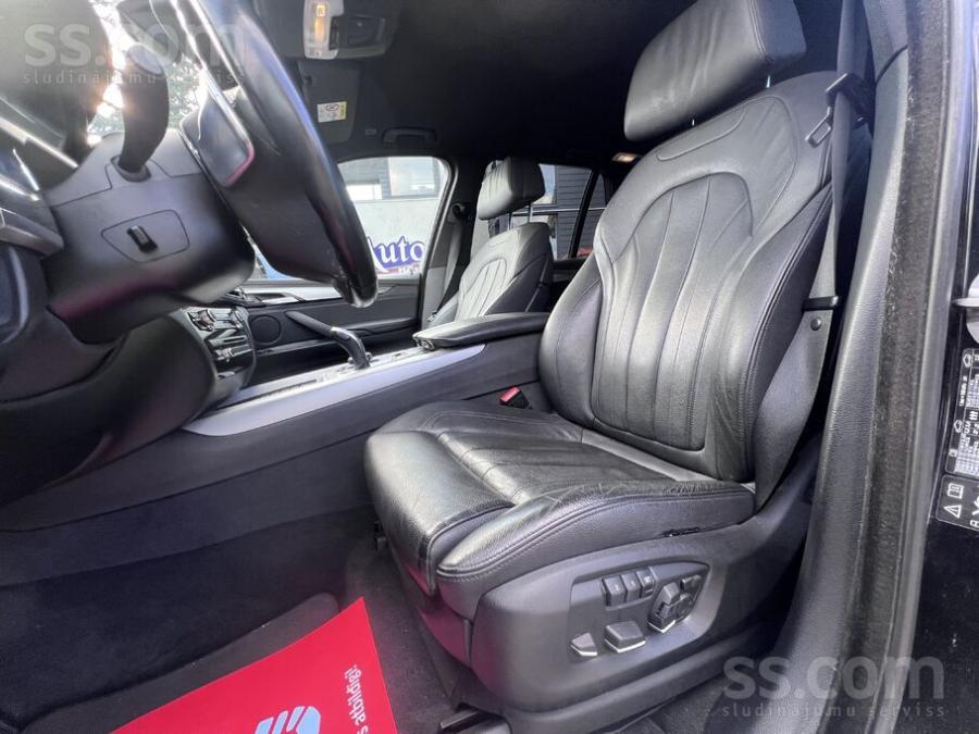 Black BMW X5 2016 in Talsi, with an engine capacity of 3.00 L and mileage of 214 thousand km for 29970 €, photo 14 on AUTOMOTO.COM.LV