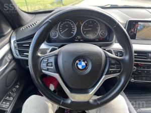 Black BMW X5 2016 in Talsi, with an engine capacity of 3.00 L and mileage of 214 thousand km for 29970 €, photo 23 on AUTOMOTO.COM.LV