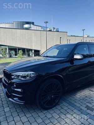Melns BMW X5 2016 Rīga, ar dzinēja tilpumu 3.00 L un nobraukumu 163 tūkst. km par 32990 €, foto 4 vietnē AUTOMOTO.COM.LV