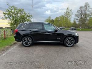 Black BMW X5 2016 in Tallinn, with an engine capacity of 3.00 L and mileage of 156 thousand km for 21900 €, photo 4 on AUTOMOTO.COM.LV