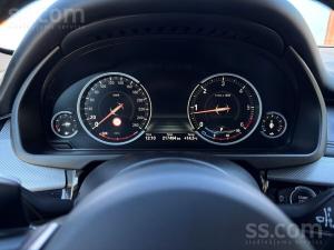 Melns BMW X5 2016 Rīga, ar dzinēja tilpumu 3.00 L un nobraukumu 217 tūkst. km par 20950 €, foto 13 vietnē AUTOMOTO.COM.LV