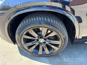 Melns BMW X5 2016 Rīga, ar dzinēja tilpumu 3.00 L un nobraukumu 217 tūkst. km par 20950 €, foto 27 vietnē AUTOMOTO.COM.LV