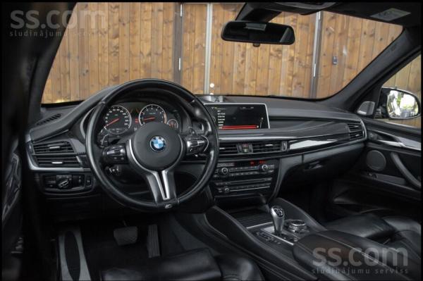 Black BMW X5 2016 in Riga, with an engine capacity of 4.40 L and mileage of 202 thousand km for 29500 €, photo 8 on AUTOMOTO.COM.LV