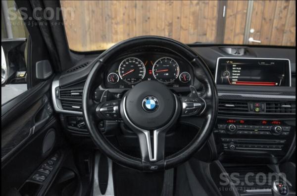 Black BMW X5 2016 in Riga, with an engine capacity of 4.40 L and mileage of 202 thousand km for 29500 €, photo 10 on AUTOMOTO.COM.LV