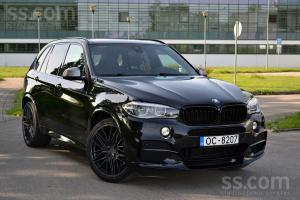 Black BMW X5 2016 in Daugavpils, with an engine capacity of 3.00 L and mileage of 156 thousand km for 26000 €, photo  on AUTOMOTO.COM.LV