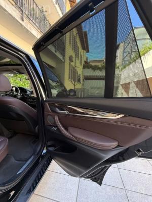 Black BMW X5 2016 in Riga, with an engine capacity of 3.00 L and mileage of 198 thousand km for 19000 €, photo 15 on AUTOMOTO.COM.LV