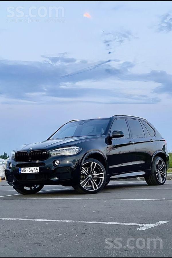 Melns BMW X5 2016 Liepāja, ar dzinēja tilpumu 4.00 L un nobraukumu 178 tūkst. km par 25500 €, foto 2 vietnē AUTOMOTO.COM.LV