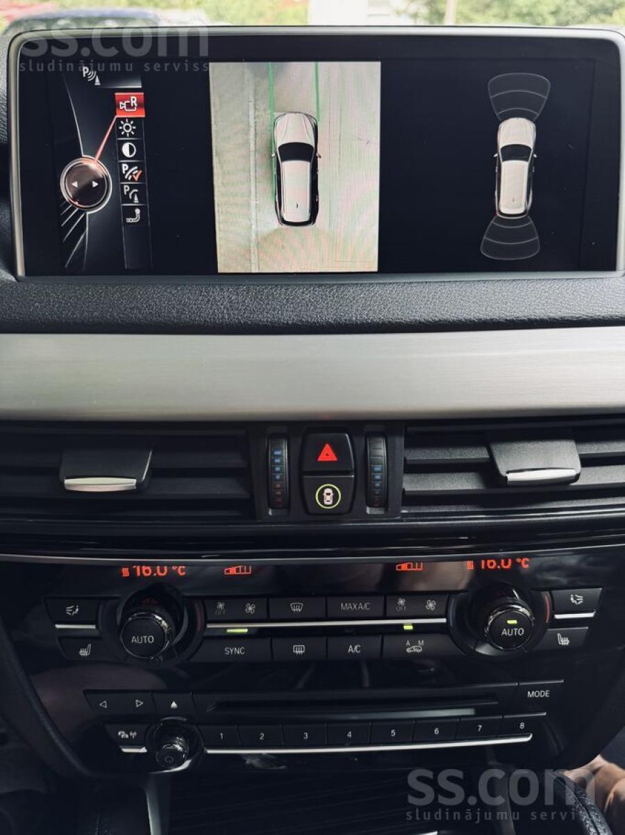 Black BMW X5 2016 in Liepaja, with an engine capacity of 4.00 L and mileage of 178 thousand km for 25500 €, photo 15 on AUTOMOTO.COM.LV