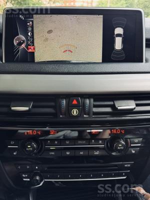 Black BMW X5 2016 in Liepaja, with an engine capacity of 4.00 L and mileage of 178 thousand km for 25500 €, photo 16 on AUTOMOTO.COM.LV