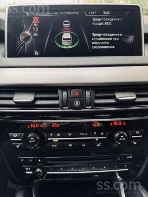 Black BMW X5 2016 in Liepaja, with an engine capacity of 4.00 L and mileage of 178 thousand km for 25500 €, photo 18 on AUTOMOTO.COM.LV