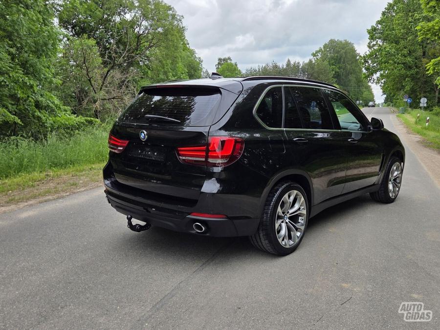 Melns BMW X5 2016 Kauņa, ar dzinēja tilpumu 3.00 L un nobraukumu 245 tūkst. km par 18250 €, foto 6 vietnē AUTOMOTO.COM.LV