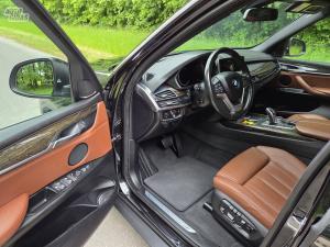 Melns BMW X5 2016 Kauņa, ar dzinēja tilpumu 3.00 L un nobraukumu 245 tūkst. km par 18250 €, foto 11 vietnē AUTOMOTO.COM.LV