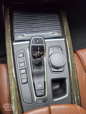 Melns BMW X5 2016 Kauņa, ar dzinēja tilpumu 3.00 L un nobraukumu 245 tūkst. km par 18250 €, foto 25 vietnē AUTOMOTO.COM.LV