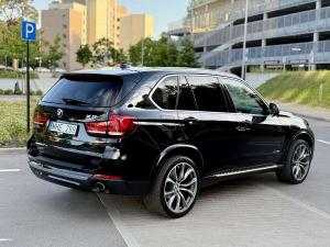 Melns BMW X5 2016 Viļņa, ar dzinēja tilpumu 3.00 L un nobraukumu 190 tūkst. km par 19500 €, foto 5 vietnē AUTOMOTO.COM.LV
