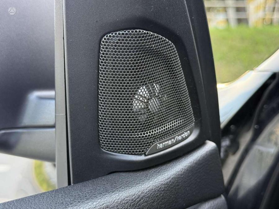 Melns BMW X5 2016 Viļņa, ar dzinēja tilpumu 3.00 L un nobraukumu 190 tūkst. km par 19500 €, foto 14 vietnē AUTOMOTO.COM.LV