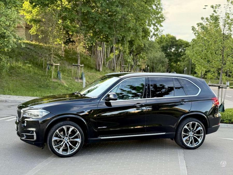 Melns BMW X5 2016 Viļņa, ar dzinēja tilpumu 3.00 L un nobraukumu 190 tūkst. km par 19500 €, foto 19 vietnē AUTOMOTO.COM.LV