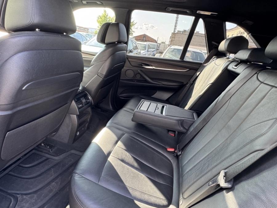 Melns BMW X5 2016 Rīga, ar dzinēja tilpumu 3.00 L un nobraukumu 158 tūkst. km par 28000 €, foto 4 vietnē AUTOMOTO.COM.LV