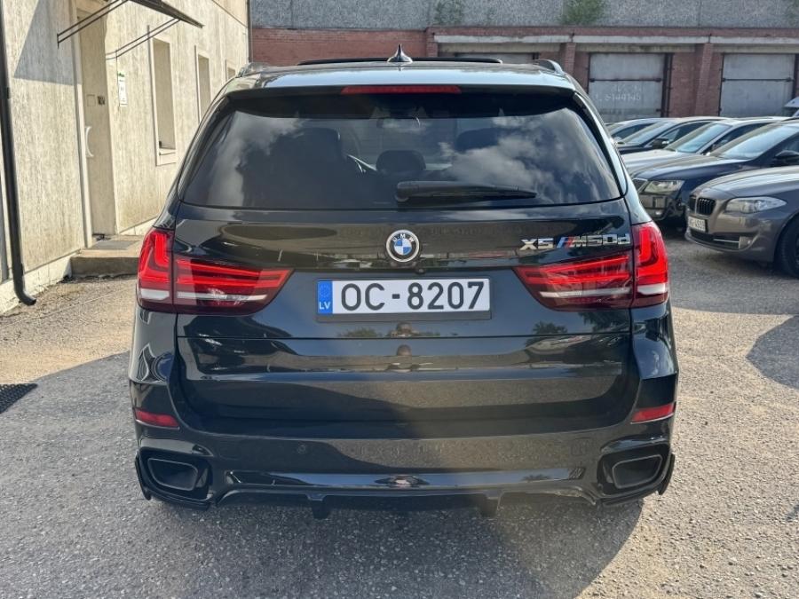 Melns BMW X5 2016 Rīga, ar dzinēja tilpumu 3.00 L un nobraukumu 158 tūkst. km par 28000 €, foto 7 vietnē AUTOMOTO.COM.LV