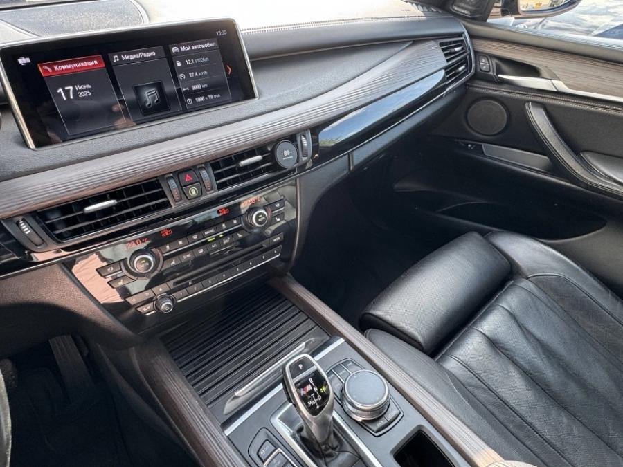 Melns BMW X5 2016 Rīga, ar dzinēja tilpumu 3.00 L un nobraukumu 158 tūkst. km par 28000 €, foto 11 vietnē AUTOMOTO.COM.LV