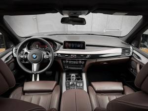 Black BMW X5 2016 in Riga, with an engine capacity of 3.00 L and mileage of 204 thousand km for 26800 €, photo 13 on AUTOMOTO.COM.LV