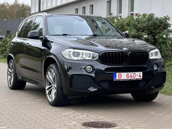 Melns BMW X5 2016 Rīga, ar dzinēja tilpumu 3.00 L un nobraukumu 196 tūkst. km par 29990 €, foto 2 vietnē AUTOMOTO.COM.LV