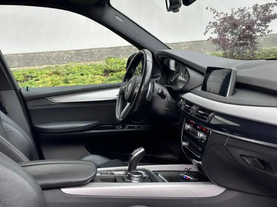 Melns BMW X5 2016 Rīga, ar dzinēja tilpumu 3.00 L un nobraukumu 196 tūkst. km par 29990 €, foto 10 vietnē AUTOMOTO.COM.LV