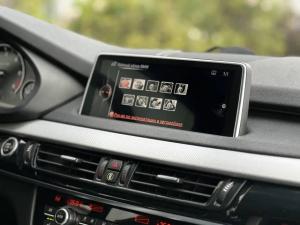 Melns BMW X5 2016 Rīga, ar dzinēja tilpumu 3.00 L un nobraukumu 196 tūkst. km par 29990 €, foto 16 vietnē AUTOMOTO.COM.LV