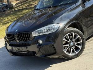 Melns BMW X5 2016 Jūrmala, ar dzinēja tilpumu 3.00 L un nobraukumu 220 tūkst. km par 22950 €, foto 7 vietnē AUTOMOTO.COM.LV