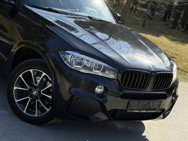 Melns BMW X5 2016 Jūrmala, ar dzinēja tilpumu 3.00 L un nobraukumu 220 tūkst. km par 22950 €, foto 7 vietnē AUTOMOTO.COM.LV