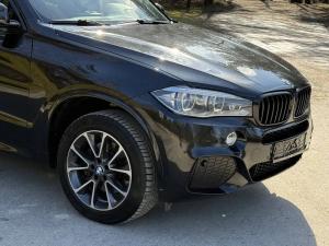 Melns BMW X5 2016 Jūrmala, ar dzinēja tilpumu 3.00 L un nobraukumu 220 tūkst. km par 22950 €, foto 12 vietnē AUTOMOTO.COM.LV